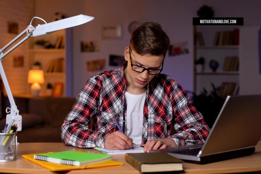 How Your Essay Should Begin and Close: Writing Tips - Motivation and Love